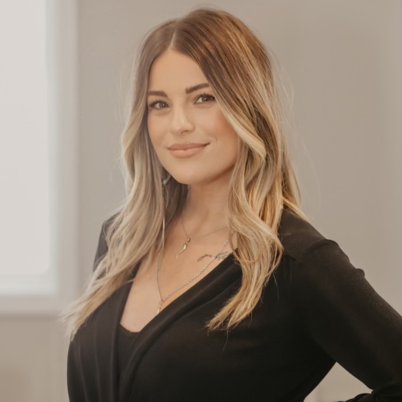 Our Team - TreNoi Salon